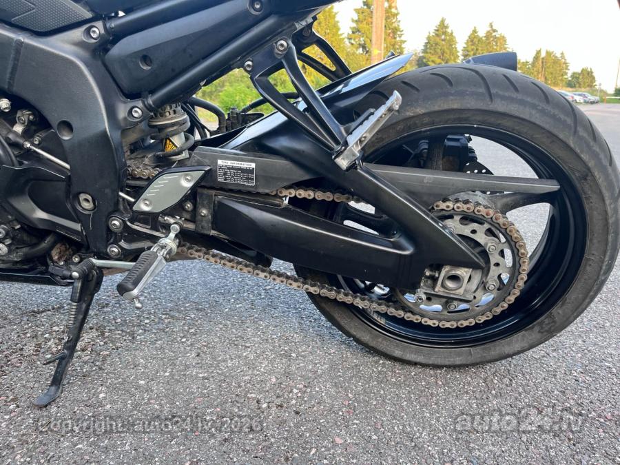 Черный Ямаха FZ 8 2011 в Таллин, объемом двигателя 0.78 л и пробегом 46 тыс. км за 3200 €, фото 9 на AUTOMOTO.COM.LV