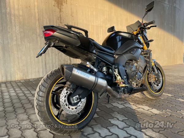 Melns Yamaha FZ 8 2012 Tallina, ar dzinēja tilpumu 0.78 L un nobraukumu 0 tūkst. km par 4300 €, foto 6 vietnē AUTOMOTO.COM.LV