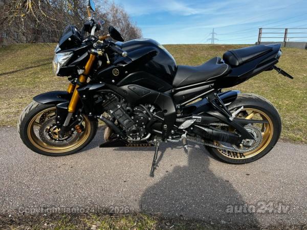 Yamaha FZ 8 2013 Tallina vietnē Melns Yamaha FZ 8 2013 Tallina, ar dzinēja tilpumu 0.78 L un nobraukumu 20 tūkst. km par 5999 €, foto 6 vietnē AUTOMOTO.COM.LV