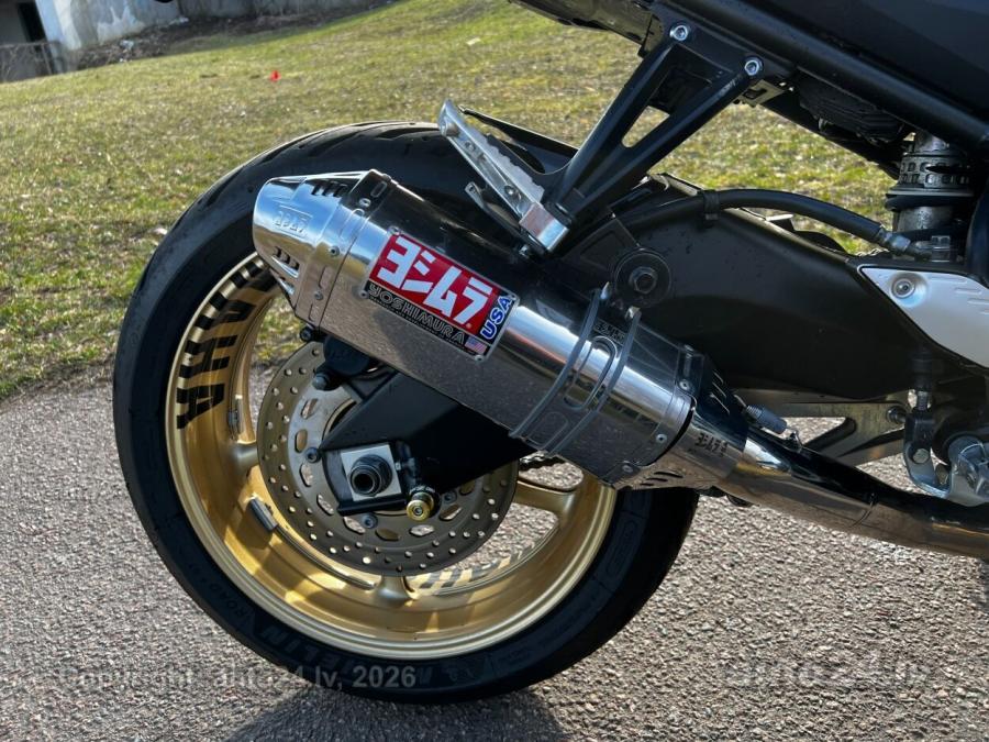 Melns Yamaha FZ 8 2013 Tallina, ar dzinēja tilpumu 0.78 L un nobraukumu 20 tūkst. km par 5999 €, foto 7 vietnē AUTOMOTO.COM.LV