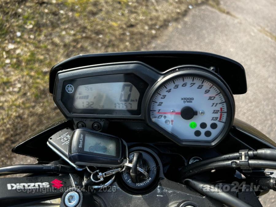 Melns Yamaha FZ 8 2013 Tallina, ar dzinēja tilpumu 0.78 L un nobraukumu 20 tūkst. km par 5999 €, foto 9 vietnē AUTOMOTO.COM.LV