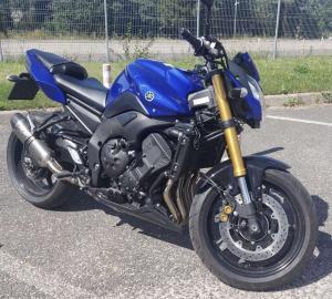 Синий Ямаха FZ 8 2012 в Вильнюс, объемом двигателя 0.78 л и пробегом 43 тыс. км за 4500 €, фото  на AUTOMOTO.COM.LV