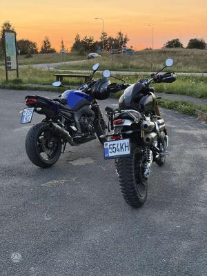 Blue Yamaha FZ 8 2012 in Vilnius, with an engine capacity of 0.78 L and mileage of 43 thousand km for 4500 €, photo 4 on AUTOMOTO.COM.LV