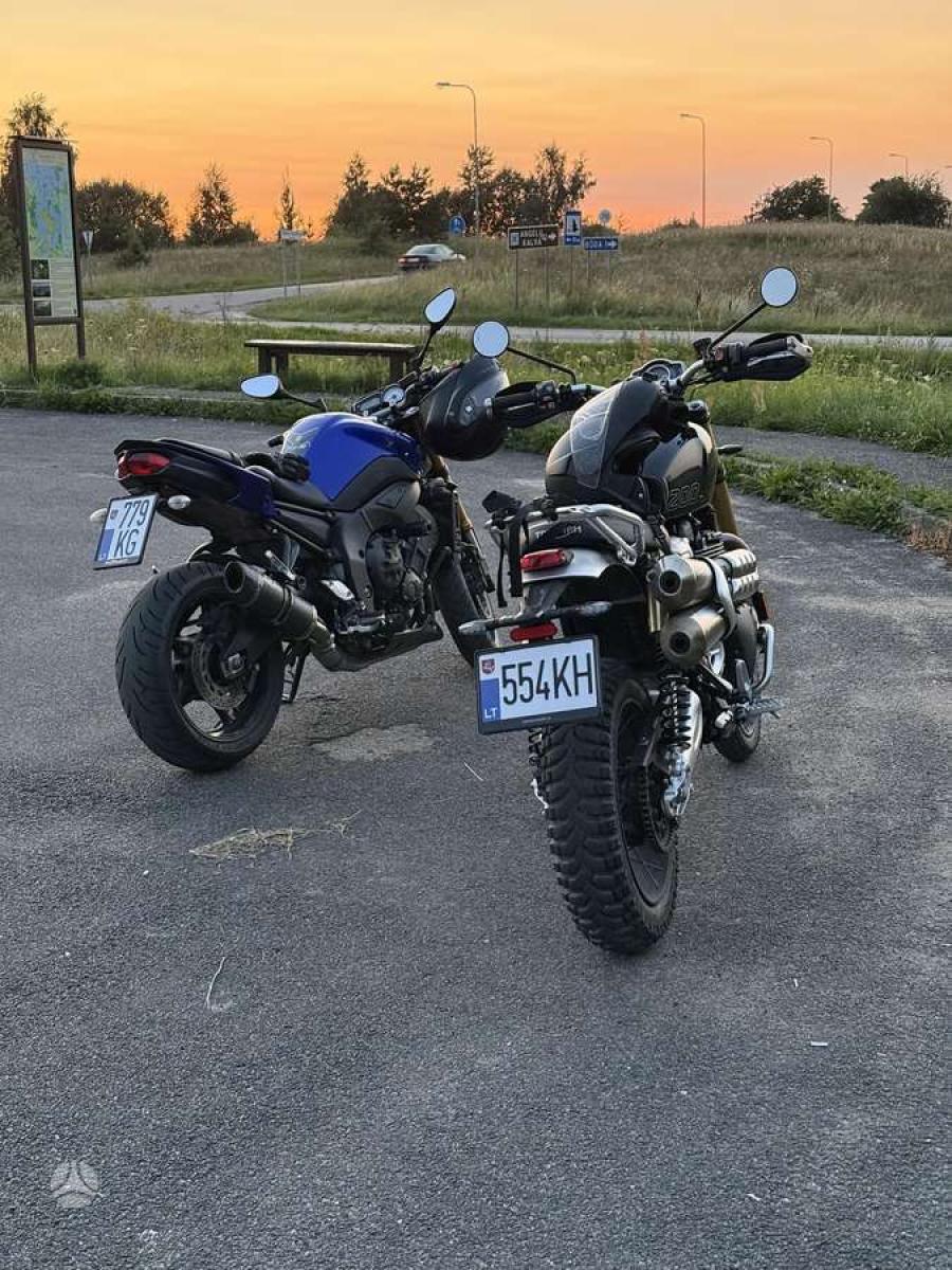 Blue Yamaha FZ 8 2012 in Vilnius, with an engine capacity of 0.78 L and mileage of 43 thousand km for 4500 €, photo 4 on AUTOMOTO.COM.LV