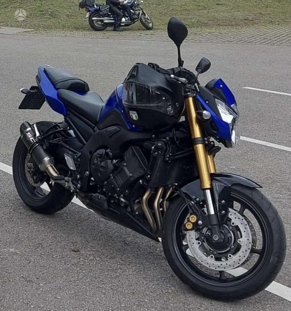 Blue Yamaha FZ 8 2012 in Vilnius, with an engine capacity of 0.78 L and mileage of 43 thousand km for 4500 €, photo 4 on AUTOMOTO.COM.LV