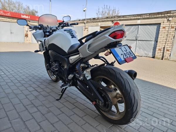 Yamaha FZ 8 2010 Rīga, ar dzinēja tilpumu 0.80 L un nobraukumu 0 tūkst. km par 3800 €, foto 4 vietnē AUTOMOTO.COM.LV