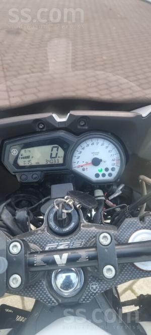 Ямаха FZ 8 2010 в Добеле, объемом двигателя 0.80 л и пробегом 0 тыс. км за 4400 €, фото 9 на AUTOMOTO.COM.LV