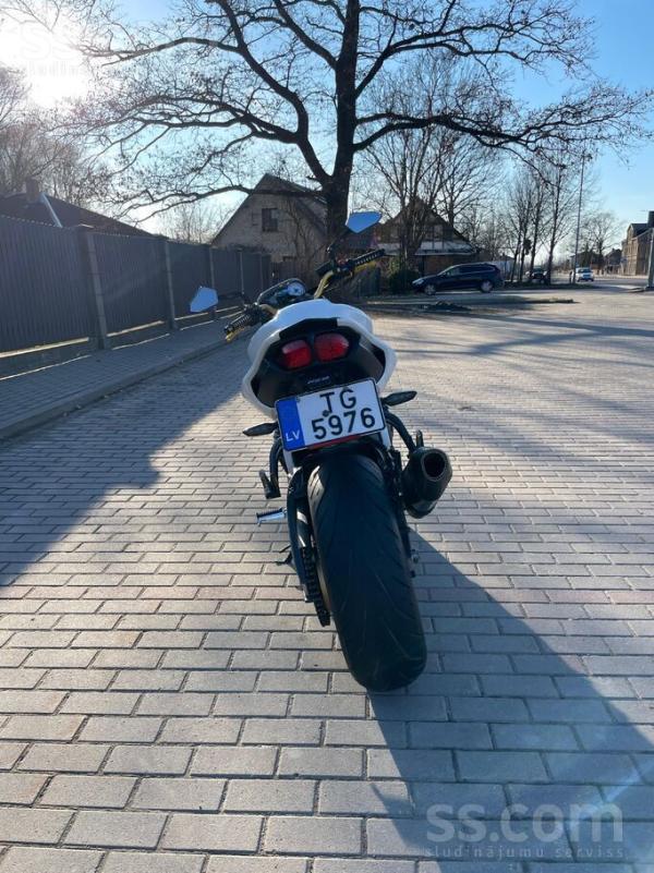 Ямаха FZ 8 2011 в Елгава, объемом двигателя 0.78 л и пробегом 0 тыс. км за 3900 €, фото 8 на AUTOMOTO.COM.LV