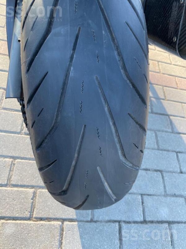 Ямаха FZ 8 2011 в Елгава, объемом двигателя 0.78 л и пробегом 0 тыс. км за 3900 €, фото 9 на AUTOMOTO.COM.LV