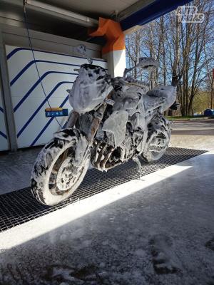 Yamaha FZ 8 2012 in Vilnius, with an engine capacity of 0.80 L and mileage of 46 thousand km for 3420 €, photo 12 on AUTOMOTO.COM.LV