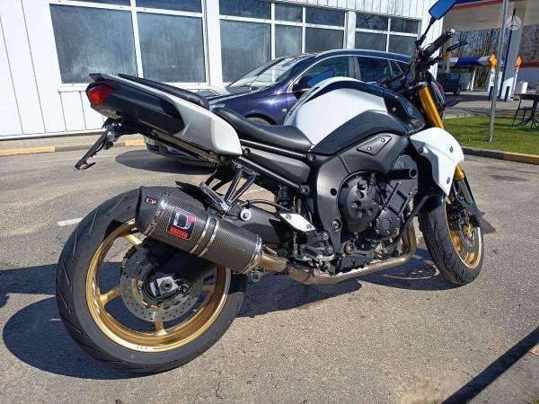 Yamaha FZ 8 2012 in Trakai, with an engine capacity of 0.80 L and mileage of 45 thousand km for 3299 €, photo 2 on AUTOMOTO.COM.LV