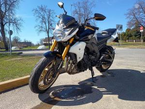 Yamaha FZ 8 2012 in Trakai, with an engine capacity of 0.80 L and mileage of 45 thousand km for 3299 €, photo 8 on AUTOMOTO.COM.LV
