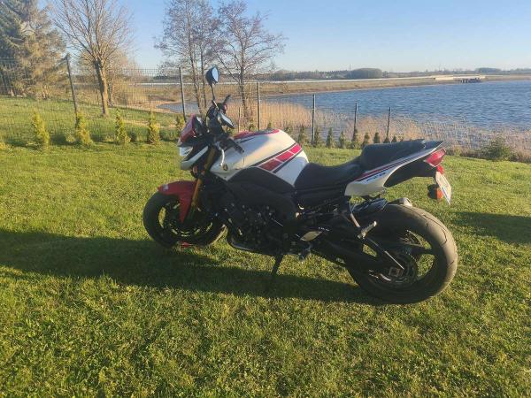 Yamaha FZ 8 2012 in Siauliai, with an engine capacity of 0.80 L and mileage of 30 thousand km for 4550 €, photo 7 on AUTOMOTO.COM.LV