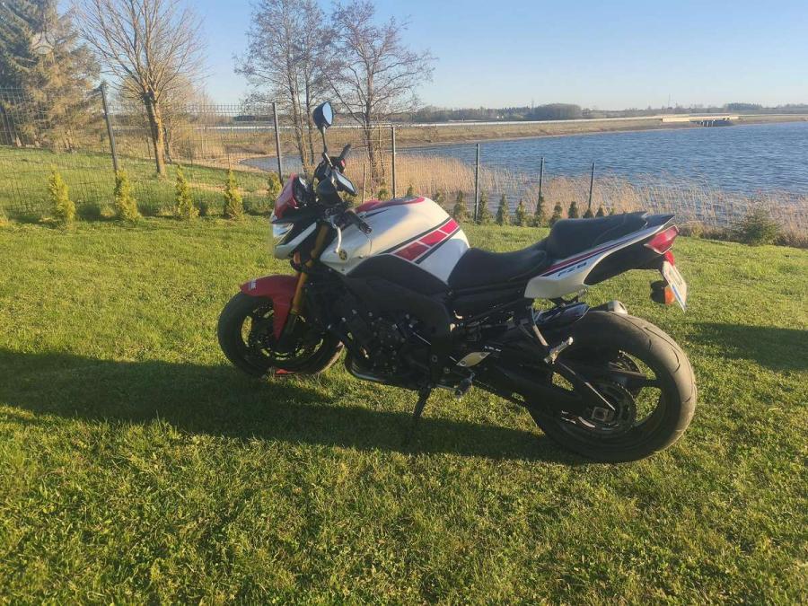 Ямаха FZ 8 2012 в Шяуляй, объемом двигателя 0.80 л и пробегом 30 тыс. км за 4550 €, фото 8 на AUTOMOTO.COM.LV