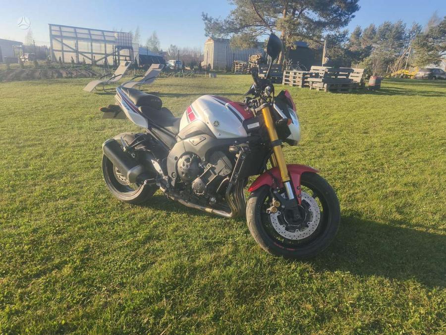 Ямаха FZ 8 2012 в Шяуляй, объемом двигателя 0.80 л и пробегом 30 тыс. км за 4550 €, фото 9 на AUTOMOTO.COM.LV
