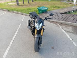 Yamaha FZ 8 2013 Rīga, ar dzinēja tilpumu 0.80 L un nobraukumu 0 tūkst. km par 3900 €, foto 6 vietnē AUTOMOTO.COM.LV