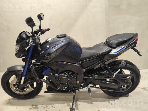 Yamaha FZ 8 2014 in Riga, with an engine capacity of 0.80 L and mileage of 0 thousand km for 4650 €, photo 2 on AUTOMOTO.COM.LV