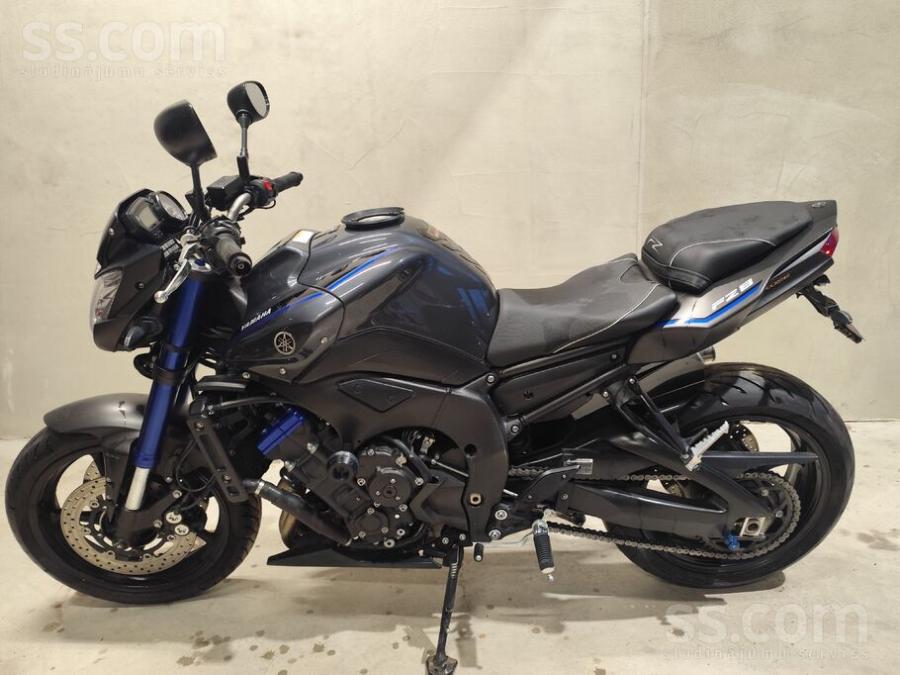 Yamaha FZ 8 2014 in Riga, with an engine capacity of 0.80 L and mileage of 0 thousand km for 4650 €, photo 3 on AUTOMOTO.COM.LV