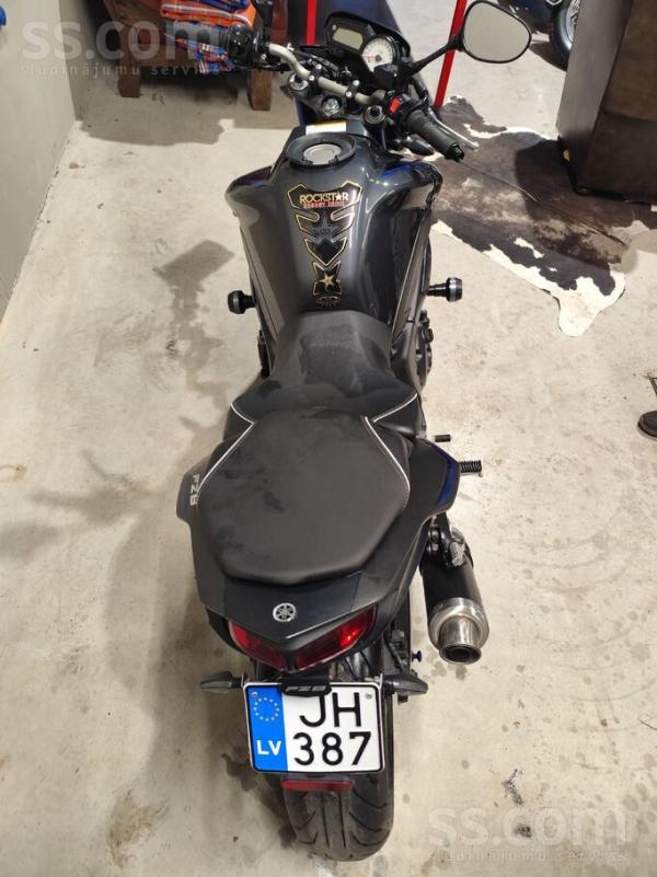 Yamaha FZ 8 2014 in Riga, with an engine capacity of 0.80 L and mileage of 0 thousand km for 4650 €, photo 5 on AUTOMOTO.COM.LV