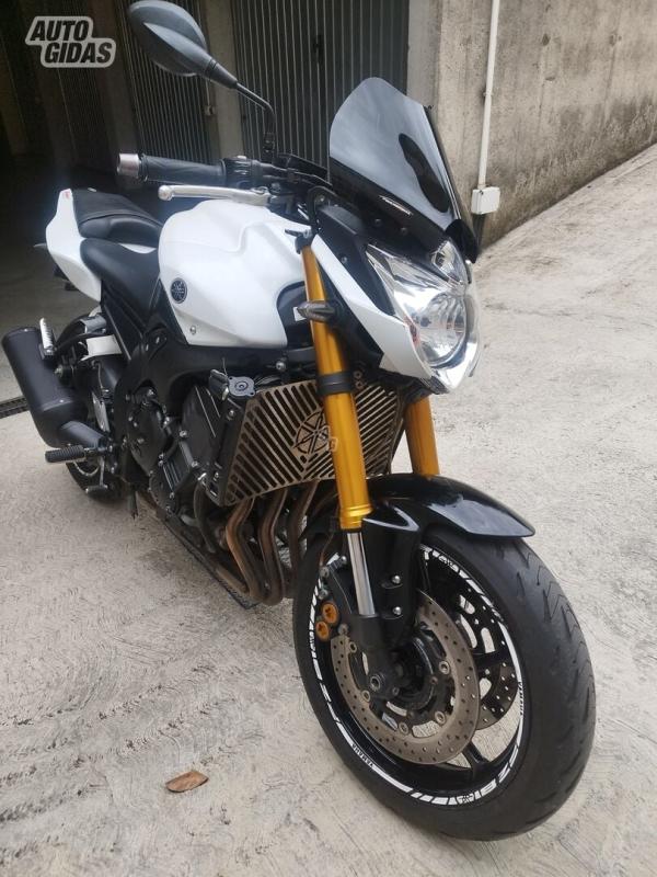 Balts Yamaha FZ 8 2015 Panevēža, ar dzinēja tilpumu 0.80 L un nobraukumu 50 tūkst. km par 3300 €, foto 4 vietnē AUTOMOTO.COM.LV