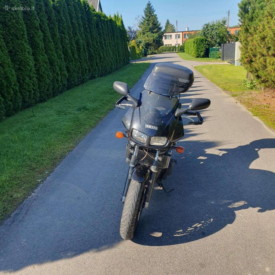 Black Yamaha FZ 2000 in Kaunas, with an engine capacity of 0.60 L and mileage of 85 thousand km for 1550 €, photo 6 on AUTOMOTO.COM.LV