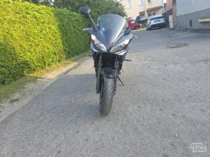 Melns Yamaha FZ 2006 Kauņa, ar dzinēja tilpumu 0.60 L un nobraukumu 556 tūkst. km par 1800 €, foto 4 vietnē AUTOMOTO.COM.LV
