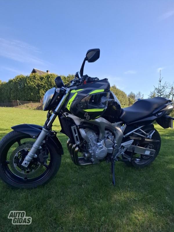 Melns Yamaha FZ 2006 Marijampole, ar dzinēja tilpumu 0.60 L un nobraukumu 27 tūkst. km par 2000 €, foto 1 vietnē AUTOMOTO.COM.LV