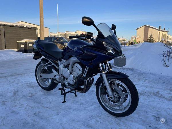 Синий Ямаха FZ 2005 в Клайпеда, объемом двигателя 0.60 л и пробегом 26 тыс. км за 2600 €, фото 3 на AUTOMOTO.COM.LV