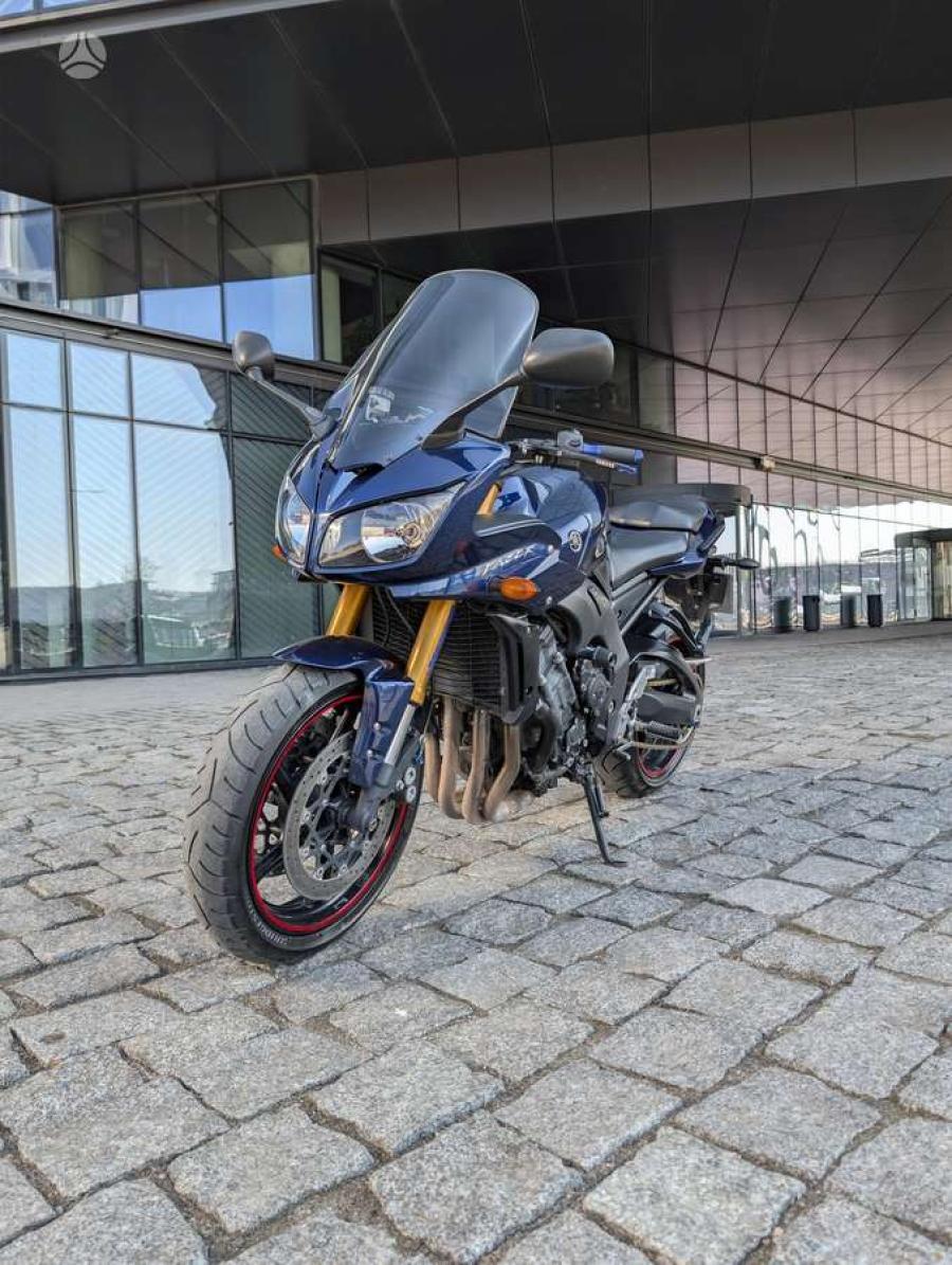 Zils Yamaha FZ 2007 Kauņa, ar dzinēja tilpumu 1.00 L un nobraukumu 32 tūkst. km par 4500 €, foto 6 vietnē AUTOMOTO.COM.LV