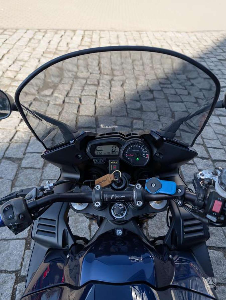 Zils Yamaha FZ 2007 Kauņa, ar dzinēja tilpumu 1.00 L un nobraukumu 32 tūkst. km par 4500 €, foto 10 vietnē AUTOMOTO.COM.LV