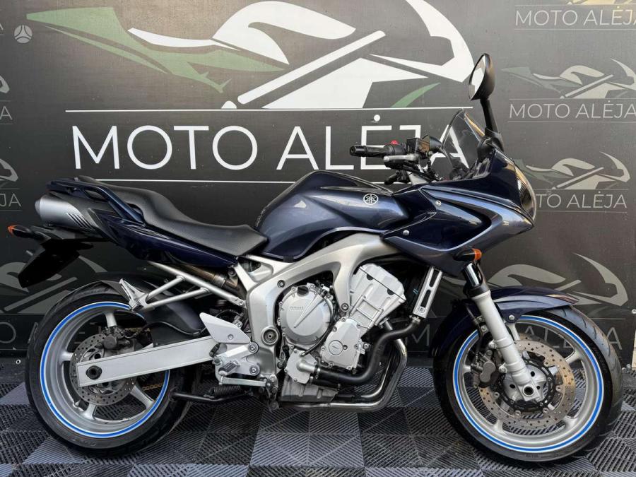Yamaha FZ 2004 Prienai, ar dzinēja tilpumu 0.60 L un nobraukumu 44 tūkst. km par 2750 €, foto 4 vietnē AUTOMOTO.COM.LV