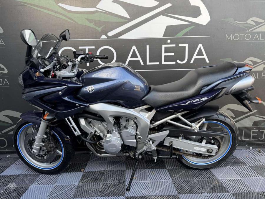 Yamaha FZ 2004 Prienai, ar dzinēja tilpumu 0.60 L un nobraukumu 44 tūkst. km par 2750 €, foto 5 vietnē AUTOMOTO.COM.LV
