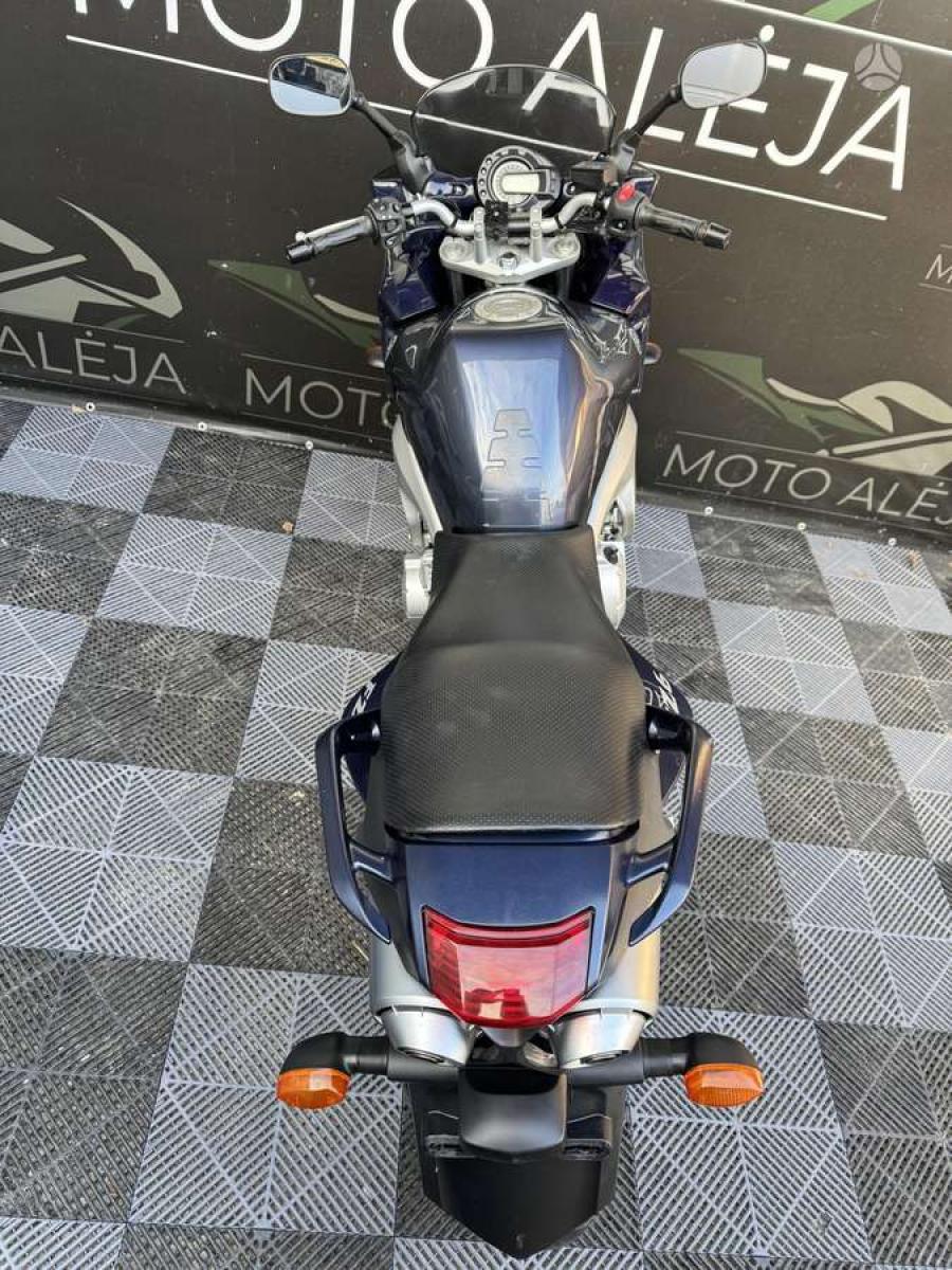 Yamaha FZ 2004 Prienai, ar dzinēja tilpumu 0.60 L un nobraukumu 44 tūkst. km par 2750 €, foto 7 vietnē AUTOMOTO.COM.LV