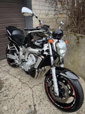 Yamaha FZ 2004 Prienai, ar dzinēja tilpumu 0.60 L un nobraukumu 44 tūkst. km par 2750 €, foto 2 vietnē AUTOMOTO.COM.LV