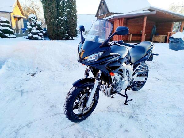 Ямаха FZ 2005 в Пренай, объемом двигателя 0.60 л и пробегом 36 тыс. км за 2450 €, фото 2 на AUTOMOTO.COM.LV