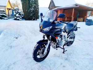 Yamaha FZ 2005 in Prienai, with an engine capacity of 0.60 L and mileage of 36 thousand km for 2450 €, photo 2 on AUTOMOTO.COM.LV