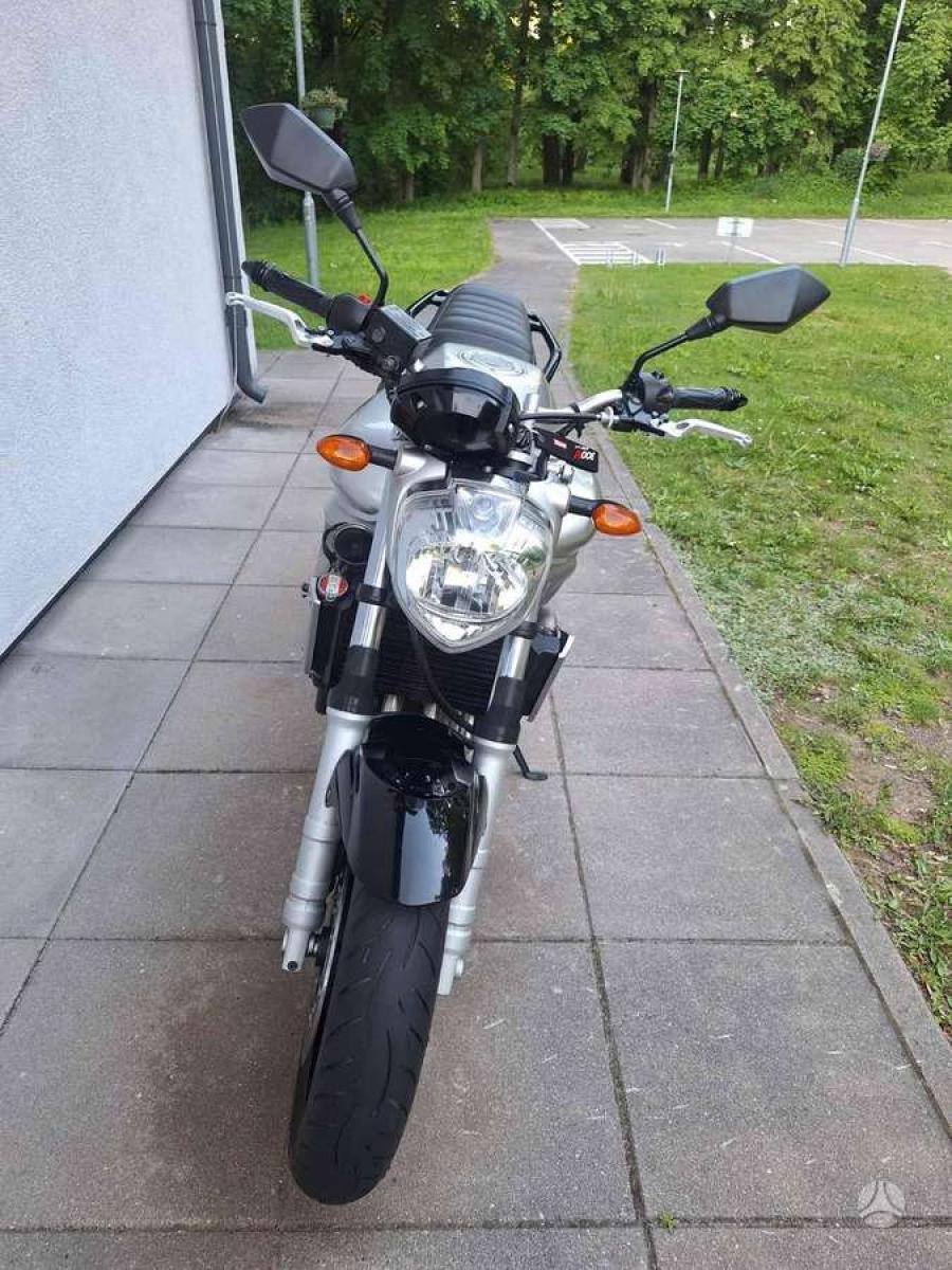 Ямаха FZ 2005 в Пренай, объемом двигателя 0.60 л и пробегом 0 тыс. км за 2350 €, фото 4 на AUTOMOTO.COM.LV