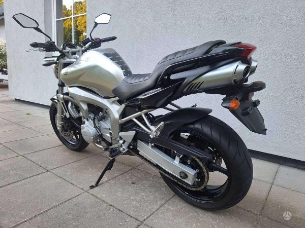 Ямаха FZ 2005 в Пренай, объемом двигателя 0.60 л и пробегом 0 тыс. км за 2350 €, фото 5 на AUTOMOTO.COM.LV