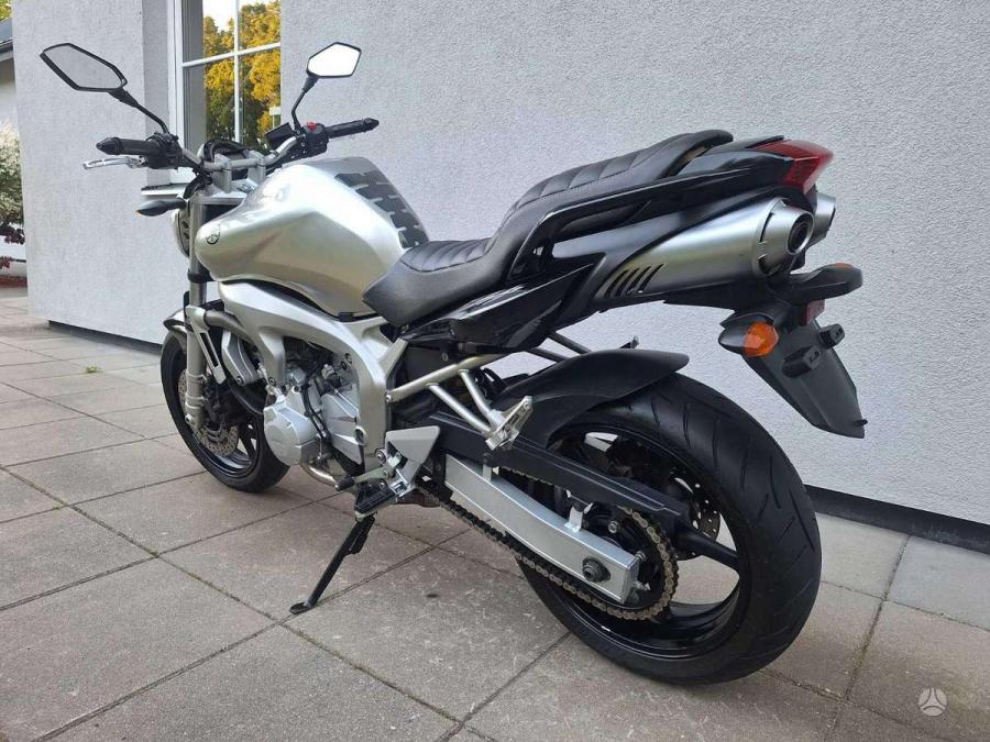Ямаха FZ 2005 в Пренай, объемом двигателя 0.60 л и пробегом 0 тыс. км за 2350 €, фото 6 на AUTOMOTO.COM.LV