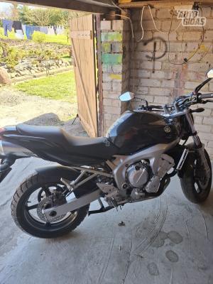 Yamaha FZ 2006 Marijampole, ar dzinēja tilpumu 0.60 L un nobraukumu 27 tūkst. km par 2700 €, foto 7 vietnē AUTOMOTO.COM.LV
