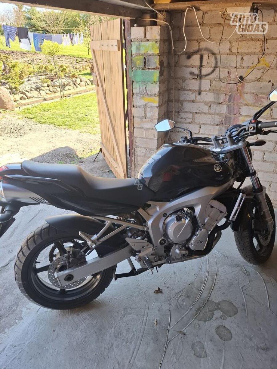 Yamaha FZ 2006 Marijampole, ar dzinēja tilpumu 0.60 L un nobraukumu 27 tūkst. km par 2700 €, foto 7 vietnē AUTOMOTO.COM.LV