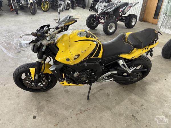 Yamaha FZ 2007 in Kelme, with an engine capacity of 1.00 L and mileage of 46 thousand km for 1330 €, photo 5 on AUTOMOTO.COM.LV