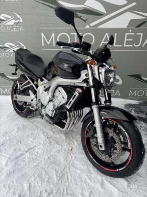 Yamaha FZ 2007 Prienai, ar dzinēja tilpumu 0.60 L un nobraukumu 20 tūkst. km par 2800 €, foto 2 vietnē AUTOMOTO.COM.LV