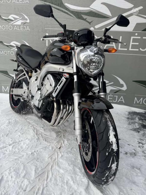 Yamaha FZ 2007 Prienai, ar dzinēja tilpumu 0.60 L un nobraukumu 20 tūkst. km par 2800 €, foto 4 vietnē AUTOMOTO.COM.LV