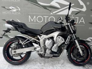 Yamaha FZ 2007 Prienai, ar dzinēja tilpumu 0.60 L un nobraukumu 20 tūkst. km par 2800 €, foto 5 vietnē AUTOMOTO.COM.LV
