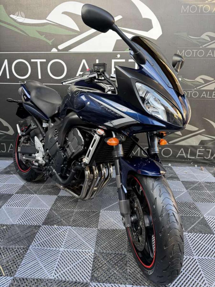 Yamaha FZ 2008 Prienai, ar dzinēja tilpumu 0.60 L un nobraukumu 45 tūkst. km par 3450 €, foto 2 vietnē AUTOMOTO.COM.LV