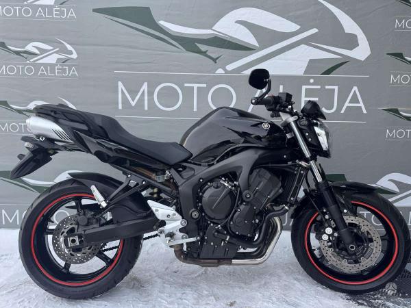 Yamaha FZ 2008 in Prienai, with an engine capacity of 0.60 L and mileage of 27 thousand km for 3450 €, photo 4 on AUTOMOTO.COM.LV
