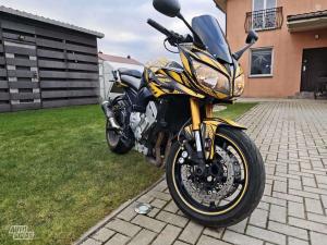 Melns Yamaha FZ1 2006 Kauņa, ar dzinēja tilpumu 1.00 L un nobraukumu 0 tūkst. km par 2899 €, foto  vietnē AUTOMOTO.COM.LV