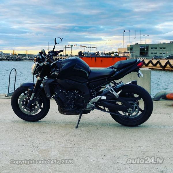 Black Yamaha FZ1 2007 in Tallinn, with an engine capacity of 1.00 L and mileage of 58 thousand km for 4400 €, photo 6 on AUTOMOTO.COM.LV