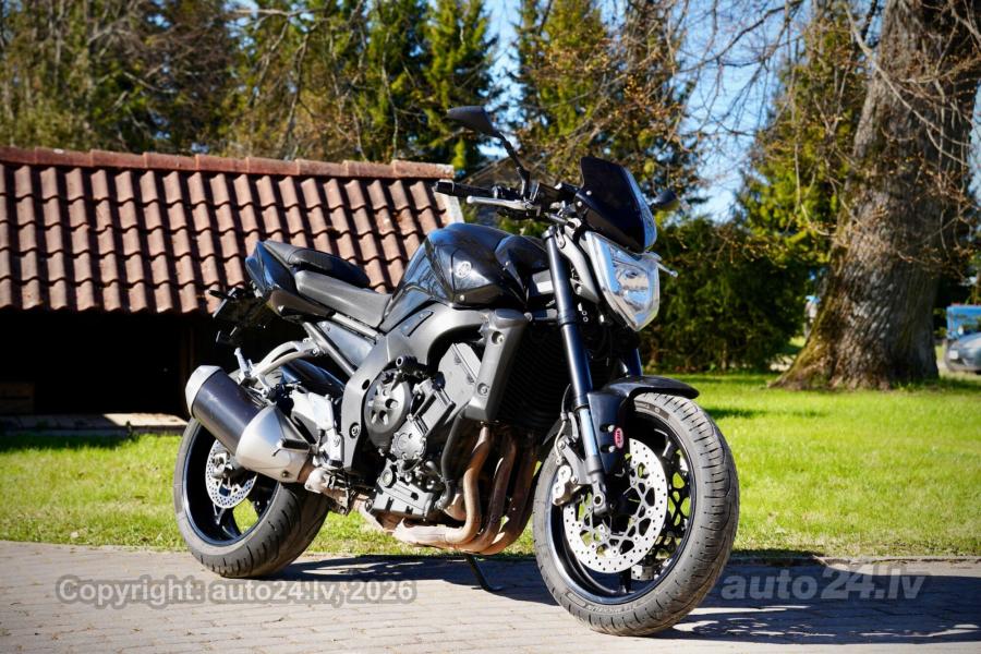 Черный Ямаха FZ1 2007 в Таллин, объемом двигателя 1.00 л и пробегом 55 тыс. км за 4000 €, фото 1 на AUTOMOTO.COM.LV
